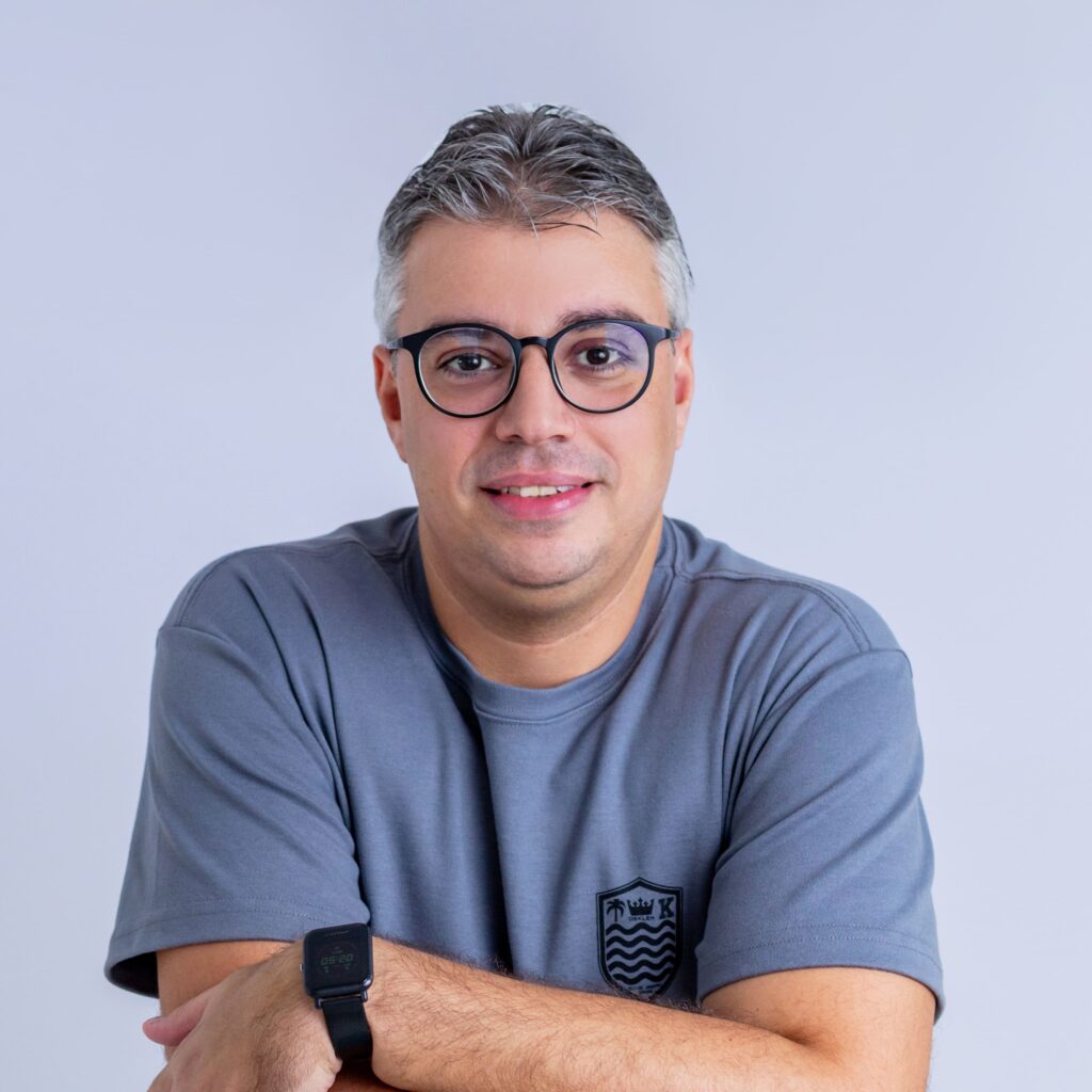 Currículo profissional de Jonathan Lamim